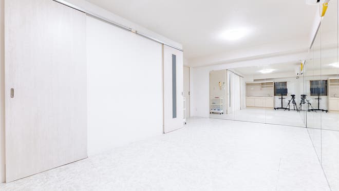 【オープン記念㊗割引🌟駅徒歩4分🌟】ダンスもできるレンタルスタジオ|24時間利用可能の写真15