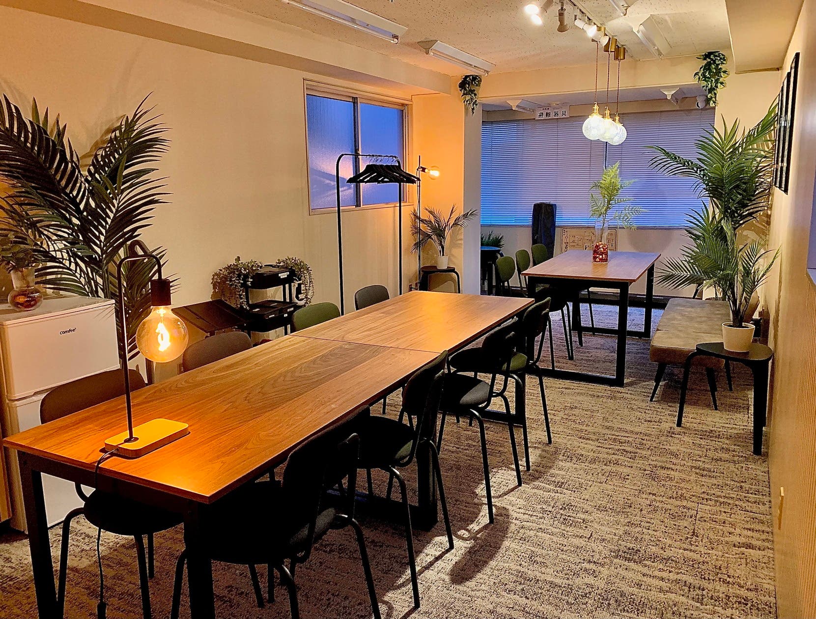 【広々30㎡！完全個室／格安】溜池山王徒歩1分｜赤坂5分｜～20名｜Wi-Fi｜会議・撮影・懇親会・パーティ・飲食可！の写真5