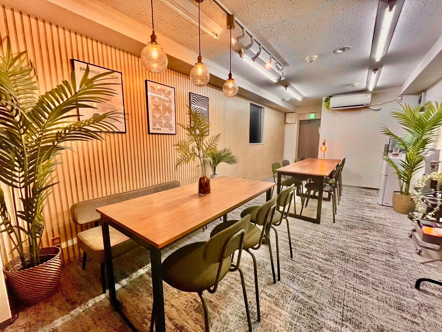 【広々30㎡！完全個室／格安】溜池山王徒歩1分｜赤坂5分｜～20名｜Wi-Fi｜会議・撮影・懇親会・パーティ・飲食可！の写真6