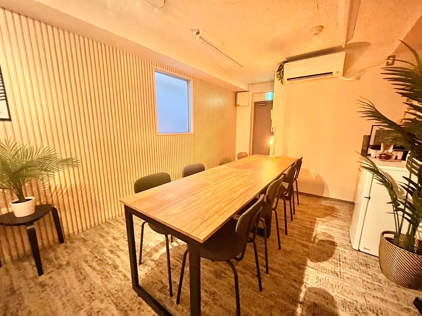 【広々30㎡！完全個室／格安】溜池山王徒歩1分｜赤坂5分｜～20名｜Wi-Fi｜会議・撮影・懇親会・パーティ・飲食可！の写真11