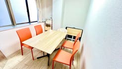 NEW<オレンジスペース🍊新横浜>⭐️多目的に⭐️インボイス対応⭐️完全個室(自然光あり)⭐️ナチュラル仕様⭐️飲食可の写真2