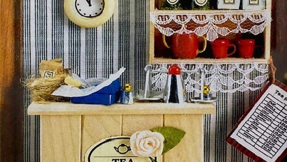 1時間半のワークショップ:ミニドールハウス・墨絵・うちわや扇子・粘土の和菓子・ケーキ制作と坪庭で作品撮影。予約リクエストの写真8