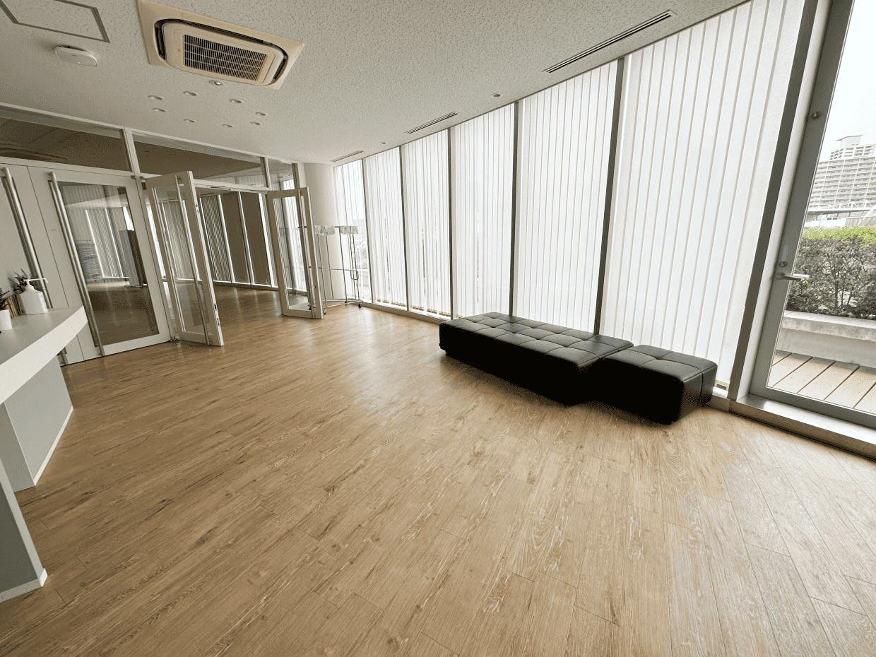 チュチュアンナ本社ビル 森ノ宮駅大阪城公園前 大会議室【森ノ宮駅徒歩3分！最大160名利用可能な大型会場】の写真5