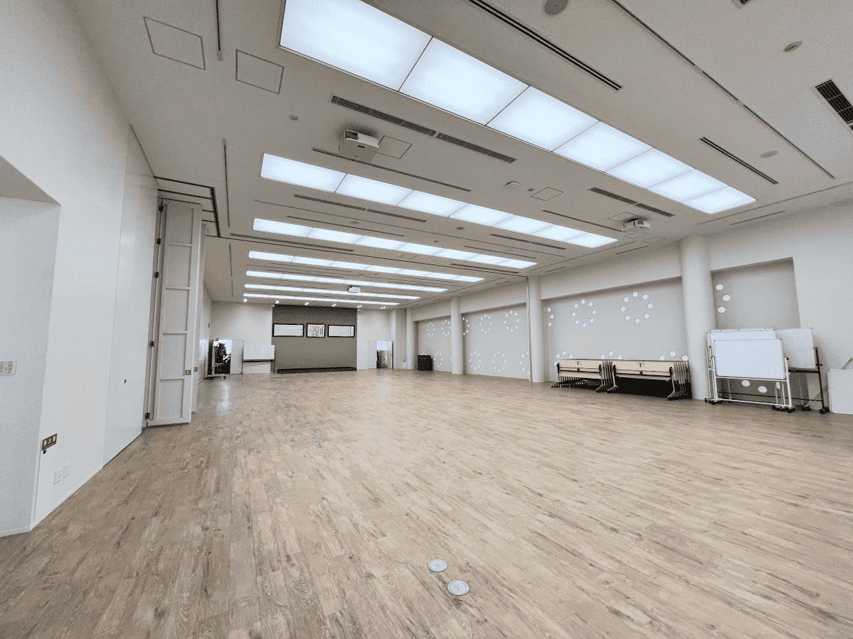 チュチュアンナ本社ビル 森ノ宮駅大阪城公園前 大会議室（1/2収容）【森ノ宮駅徒歩3分！最大120名利用可能な大型会場】の写真2