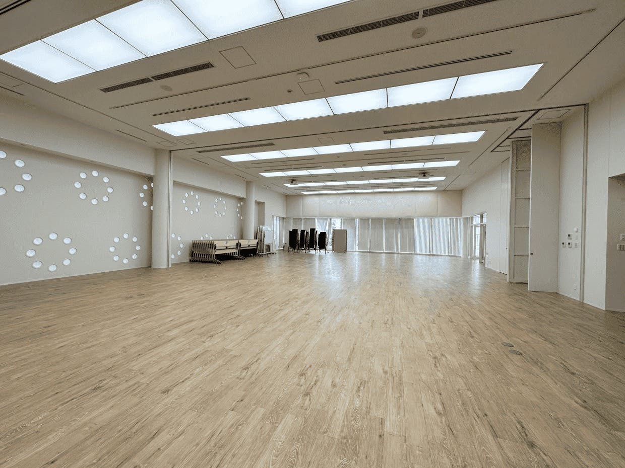 チュチュアンナ本社ビル 森ノ宮駅大阪城公園前 大会議室（1/2収容）【森ノ宮駅徒歩3分！最大120名利用可能な大型会場】の写真3