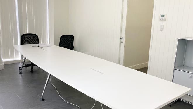 チュチュアンナ本社ビル 森ノ宮駅大阪城公園前 商談室②【森ノ宮駅徒歩3分!最大10名利用可能な商談室】の写真1