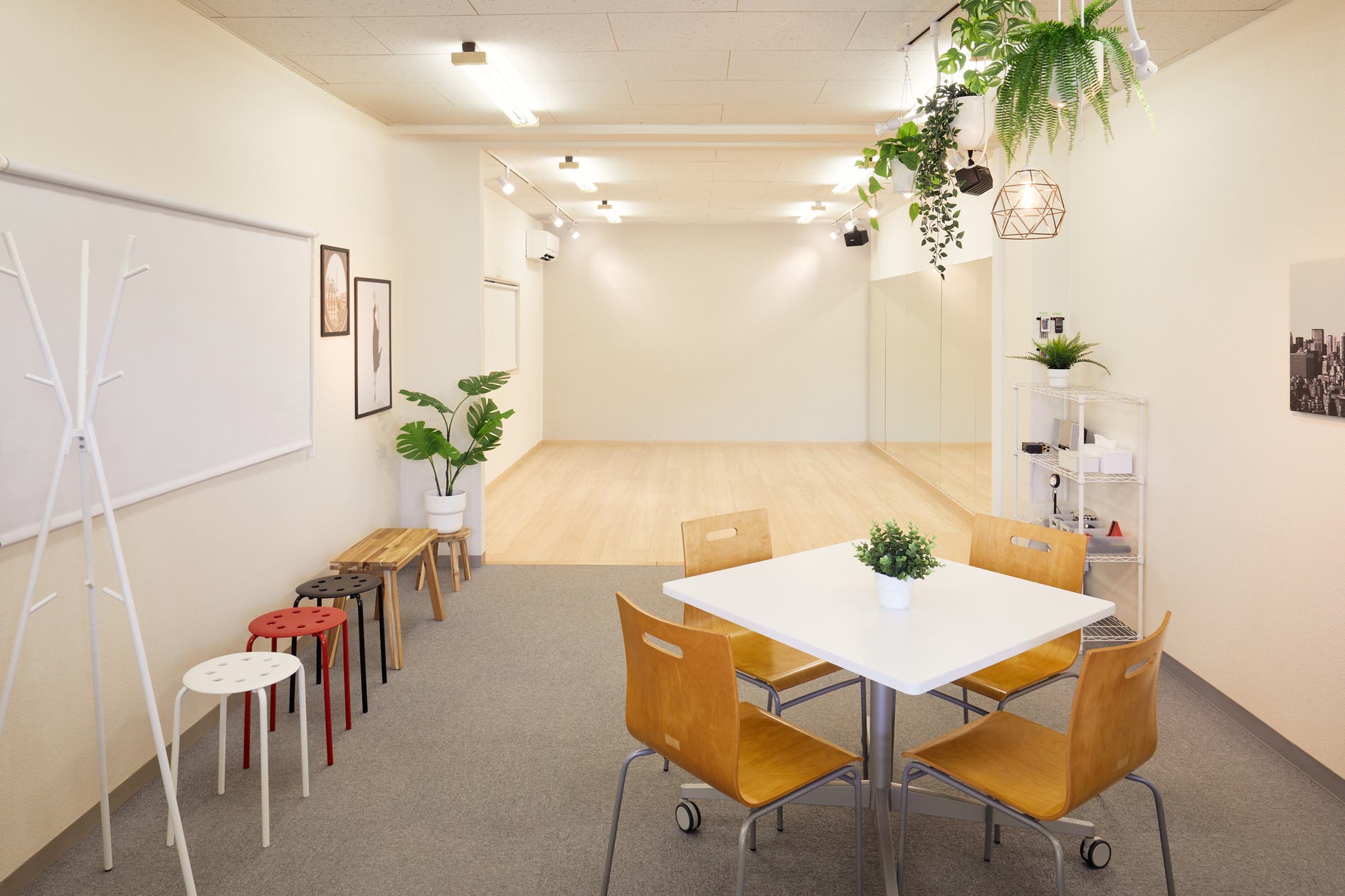 【佐野で人気No.1のダンススタジオ】大型ミラー完備丨1時間から利用可丨当日予約OK丨BOSEのスピーカー🔊の写真14