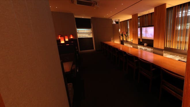 【名古屋駅から徒歩7分】最大30名収容!落ち着いた雰囲気のバーラウンジを貸切の写真3