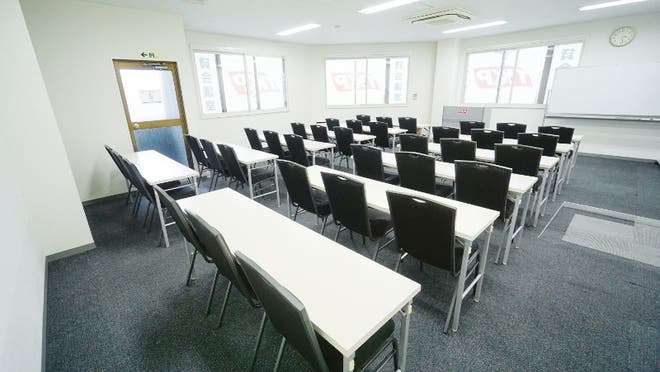 【TKPスター貸会議室 秋葉原岩本町】カンファレンスルーム7Aの写真1