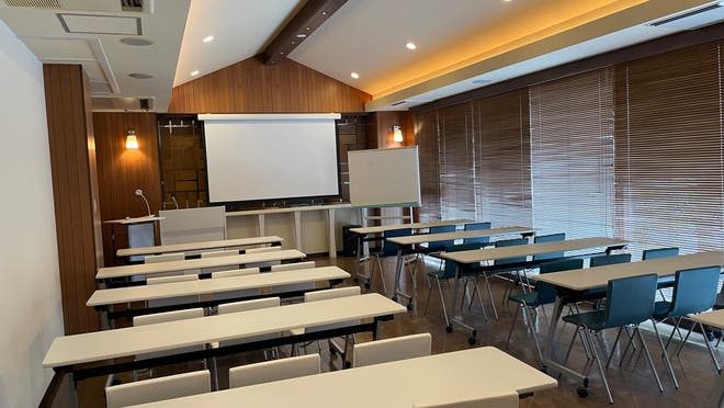 アパホテル富士中央2階【朝霧の間】の写真1