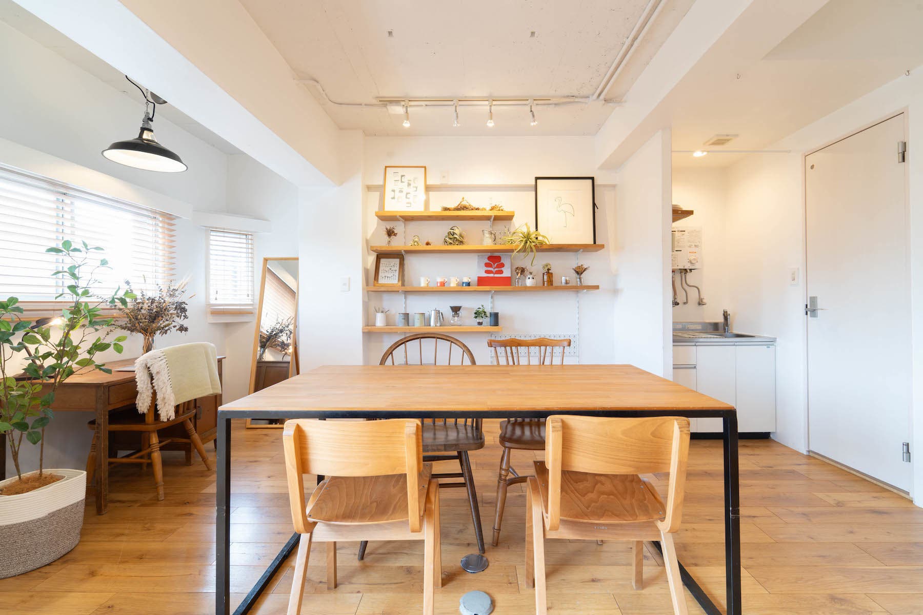 【原宿駅徒歩6分 / - A -（407号室） 】一人暮らしシーンの撮影・オフサイトミーティングにおすすめ！ネット環境完備の写真6