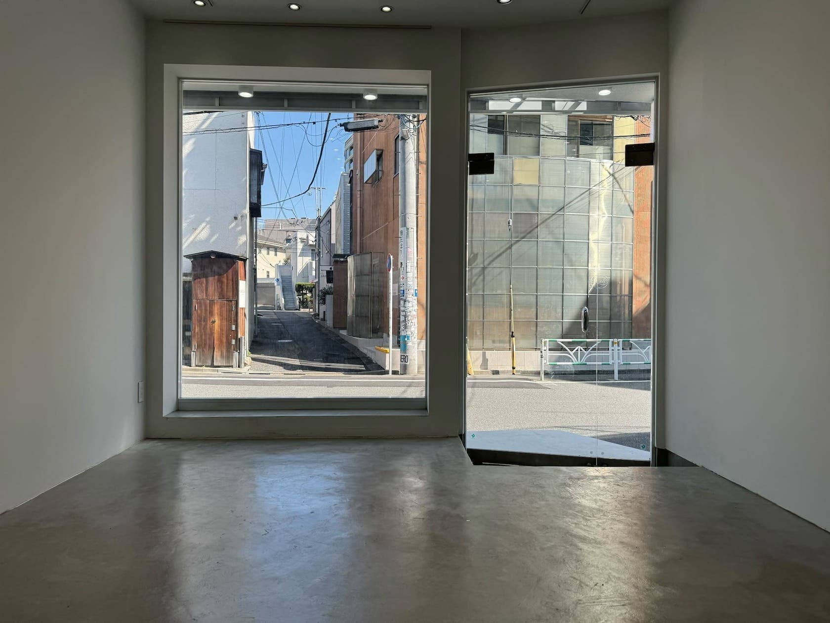 代官山駅徒歩3分の路面ギャラリースペース(代官山猿楽)※最低予約日数3日の写真4