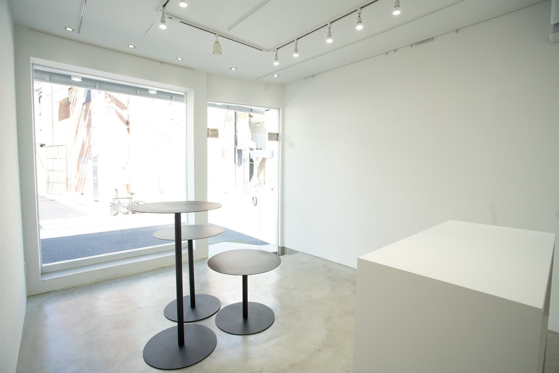 代官山駅徒歩3分の路面ギャラリースペース(代官山猿楽)※最低予約日数3日の写真7