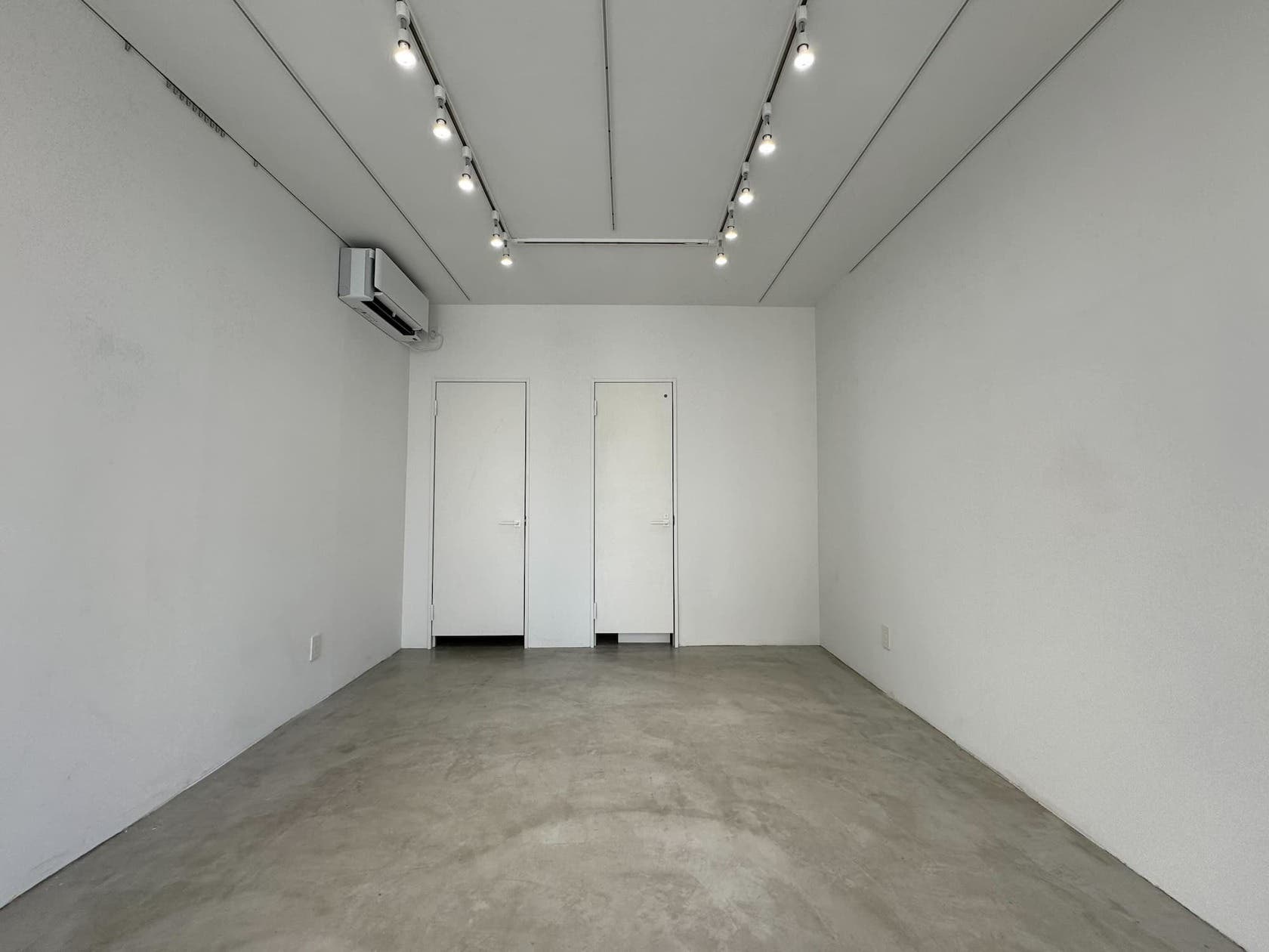 代官山駅徒歩3分の路面ギャラリースペース(代官山猿楽)※最低予約日数3日の写真11