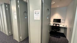【センター南 by Farrow Group】モニター付き!Web会議ブースNo.7の写真3