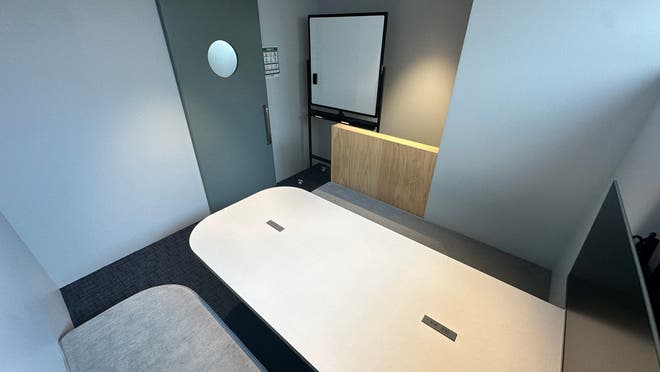 【センター南 by Farrow Group】モニター・ホワイトボード付き!6名様利用可能!会議室Aの写真7