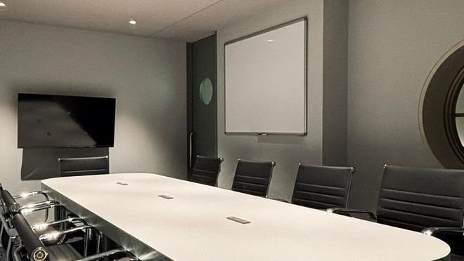 【センター南 by Farrow Group】モニター・ホワイトボード付き!10名様利用可能!会議室Cの写真2