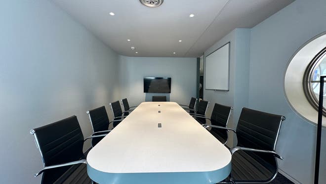 【センター南 by Farrow Group】モニター・ホワイトボード付き!10名様利用可能!会議室Cの写真6