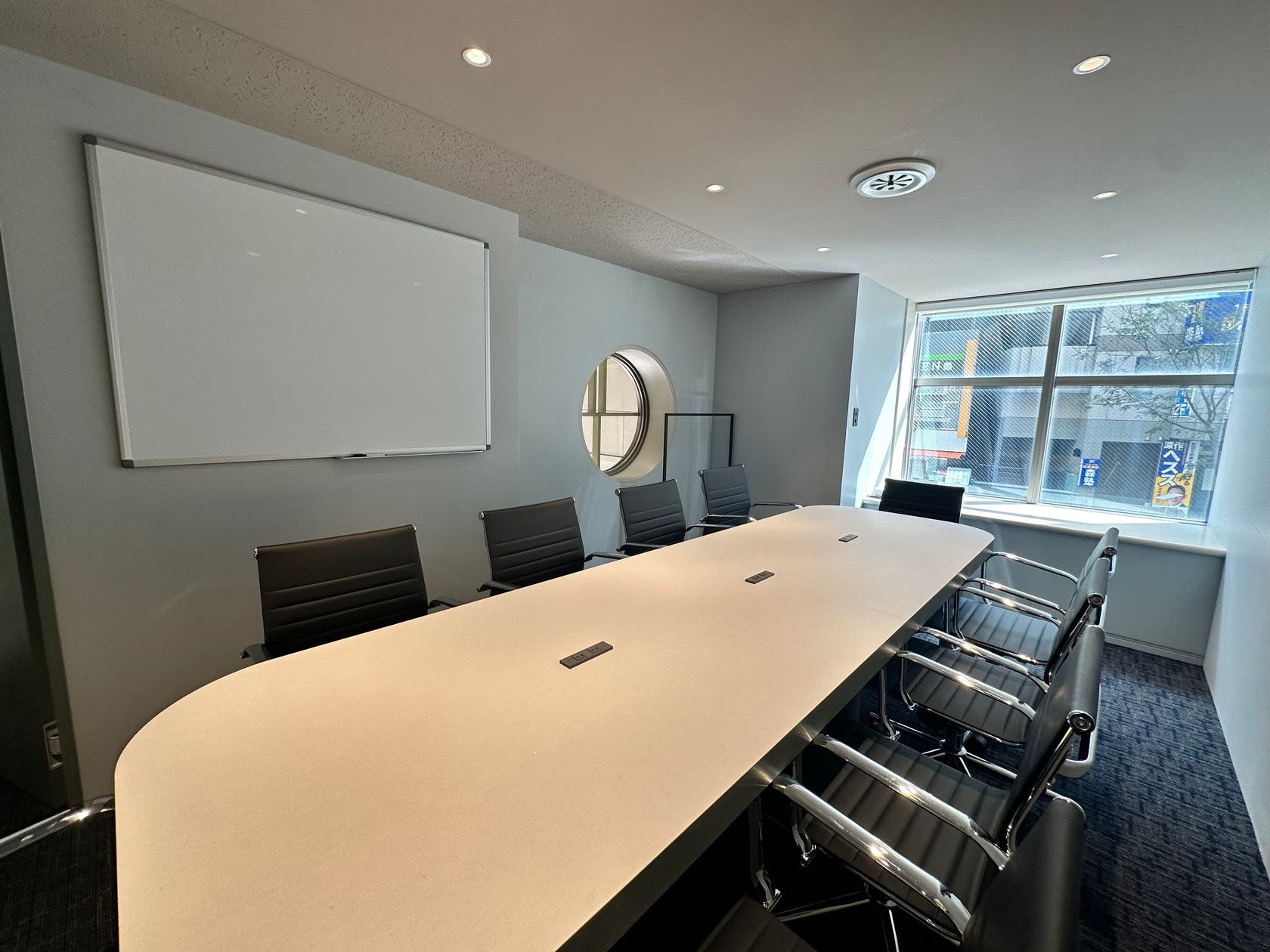 【センター南 by Farrow Group】モニター・ホワイトボード付き！10名様利用可能！会議室Cの写真7