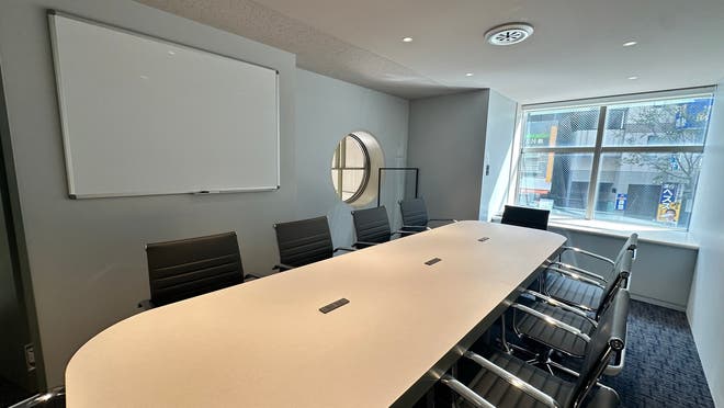 【センター南 by Farrow Group】モニター・ホワイトボード付き!10名様利用可能!会議室Cの写真7