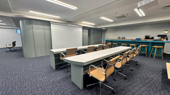 【センター南 by Farrow Group】モニター・ホワイトボード付き!最大30名様利用可能!貸切プランの写真8