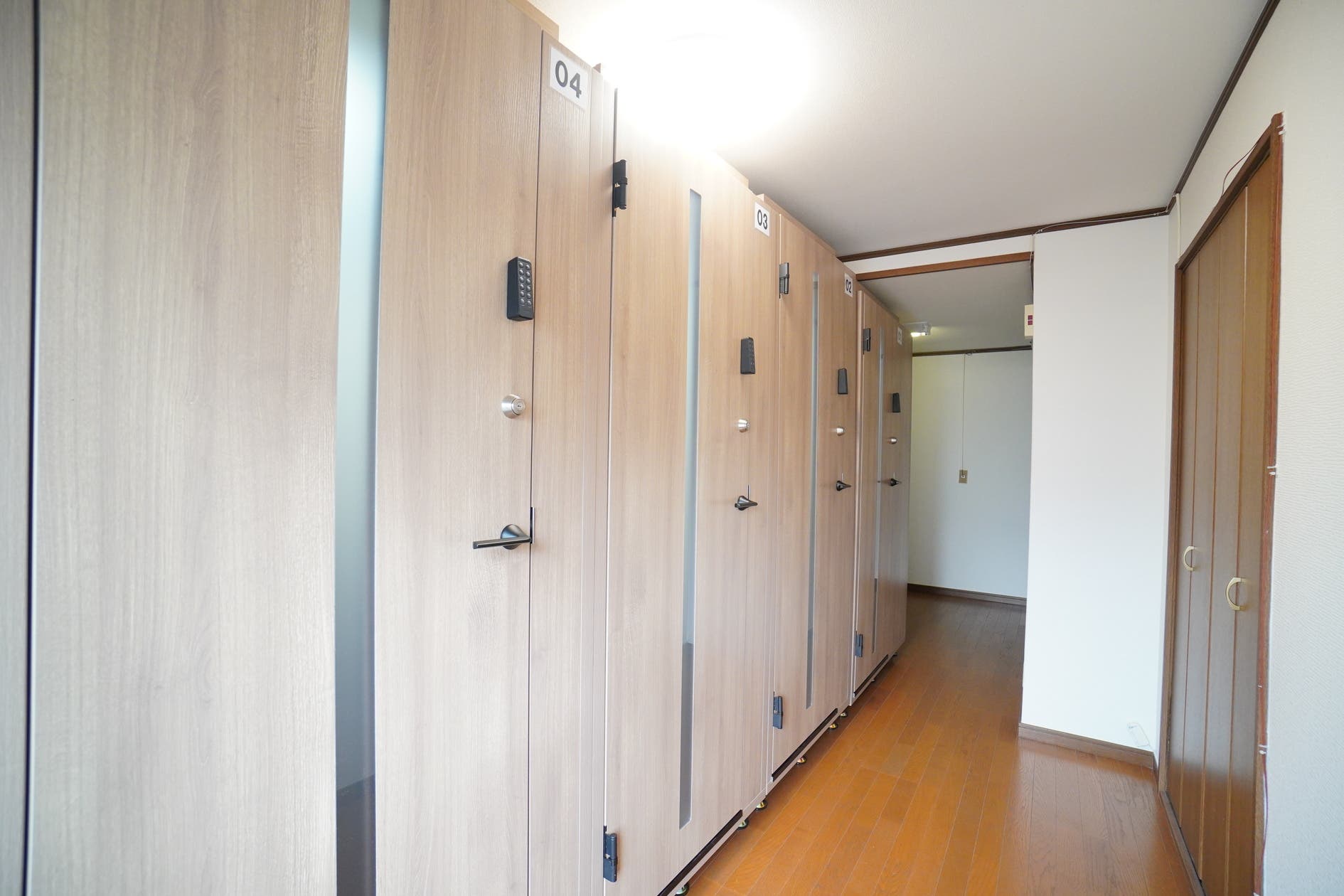 ＜ワークブース天六・天満No.2＞天神橋筋六丁目駅徒歩3分🚃1人用完全個室🚪Wi-Fi📶モニター🖥電源🔌⚡️テレワーク/面接の写真6