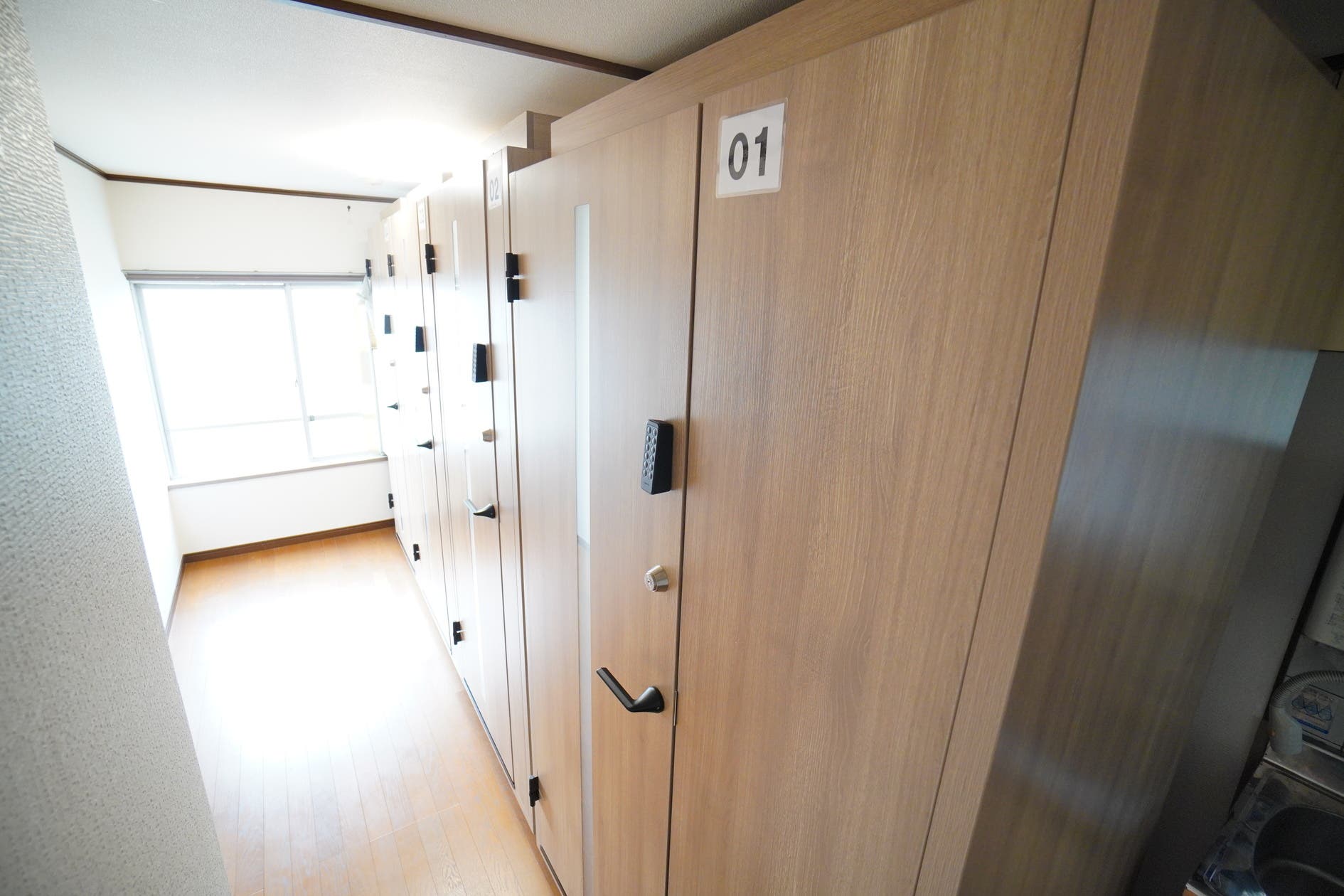 ＜ワークブース天六・天満No.3＞天神橋筋六丁目駅徒歩3分🚃1人用完全個室🚪Wi-Fi📶モニター🖥電源🔌⚡️テレワーク/面接の写真5