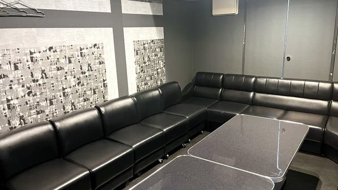 《5~8名用》会議・打ち合わせ用ルーム【サイズM】の写真1