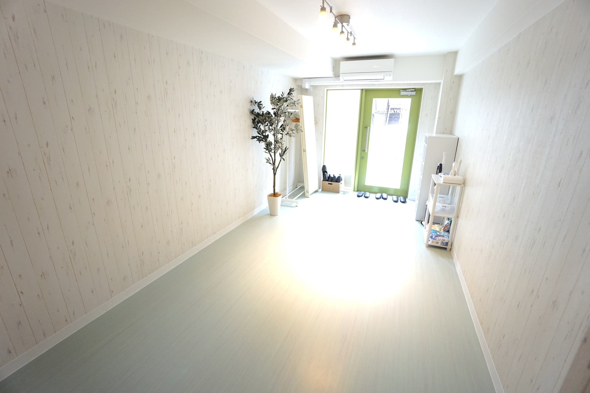 ＜大井町RENTAL Space＞光回線Wi-Fi📶スマートテレビ📺施術用ベッドあり💆会議/ワークショップ/パーティー可の写真10