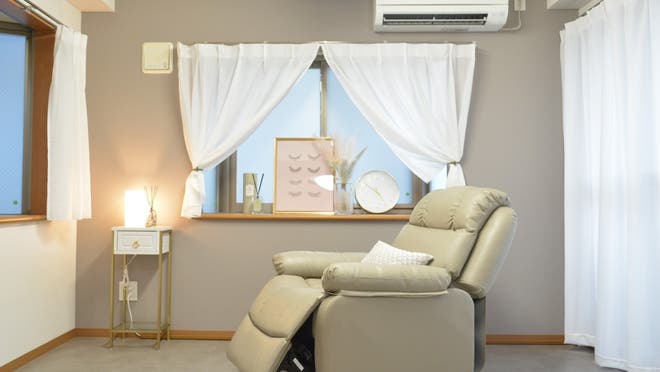 立川駅徒歩5分 清潔感のあるマンションの完全貸切サロンの写真1