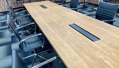 【駅チカ徒歩5分】落ち着いた雰囲気のシェアオフィス(フリーアドレス)の写真2
