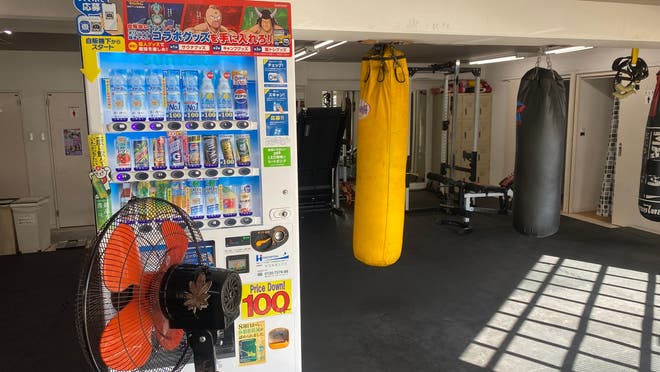 横浜市営地下鉄吉野町駅から徒歩3分、京急南太田駅から徒歩4分のキックボクシングジム謙パーソナルトレーニングジムの写真8