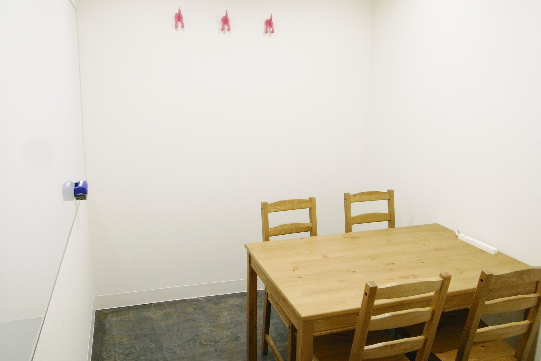 2A会議室(4名/5.5㎡)※時間貸し の画像1