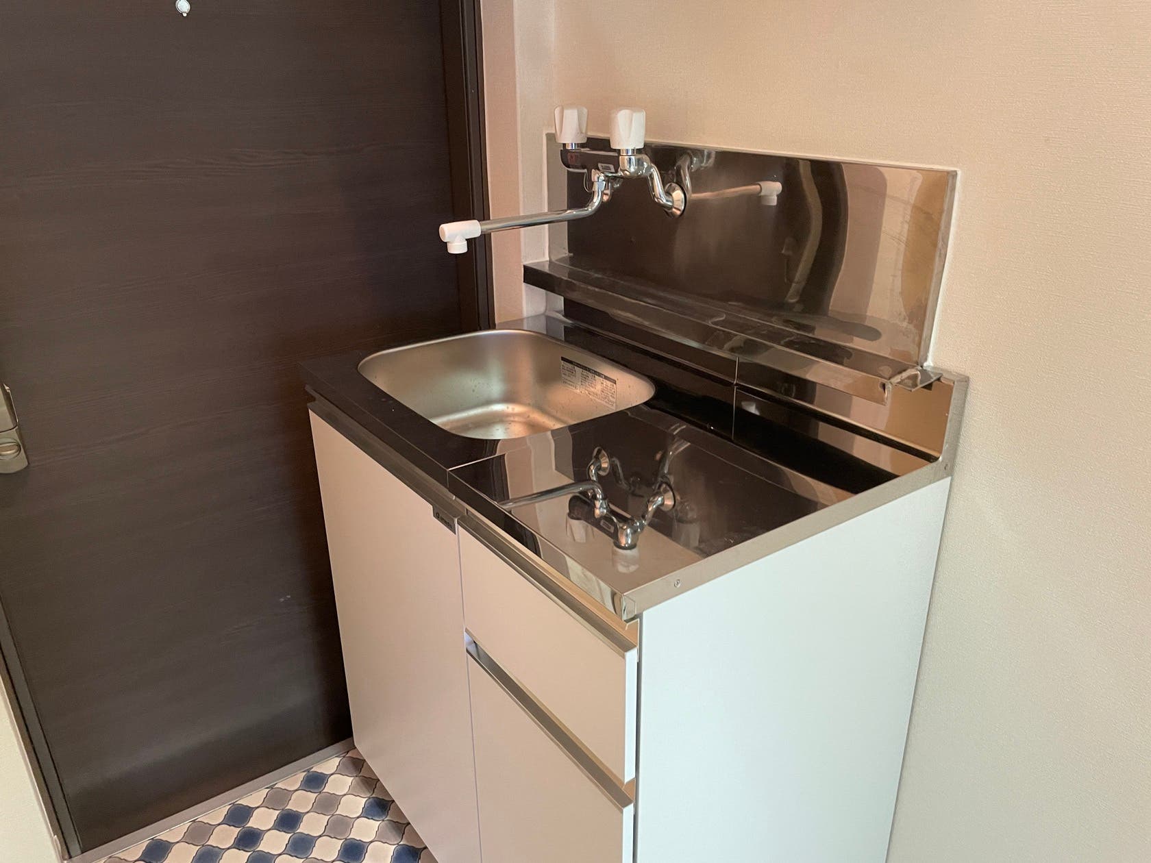 2024年11月OPEN!　新宿駅D5出口徒歩20秒!　セミナー会場・貸会議室！の写真6