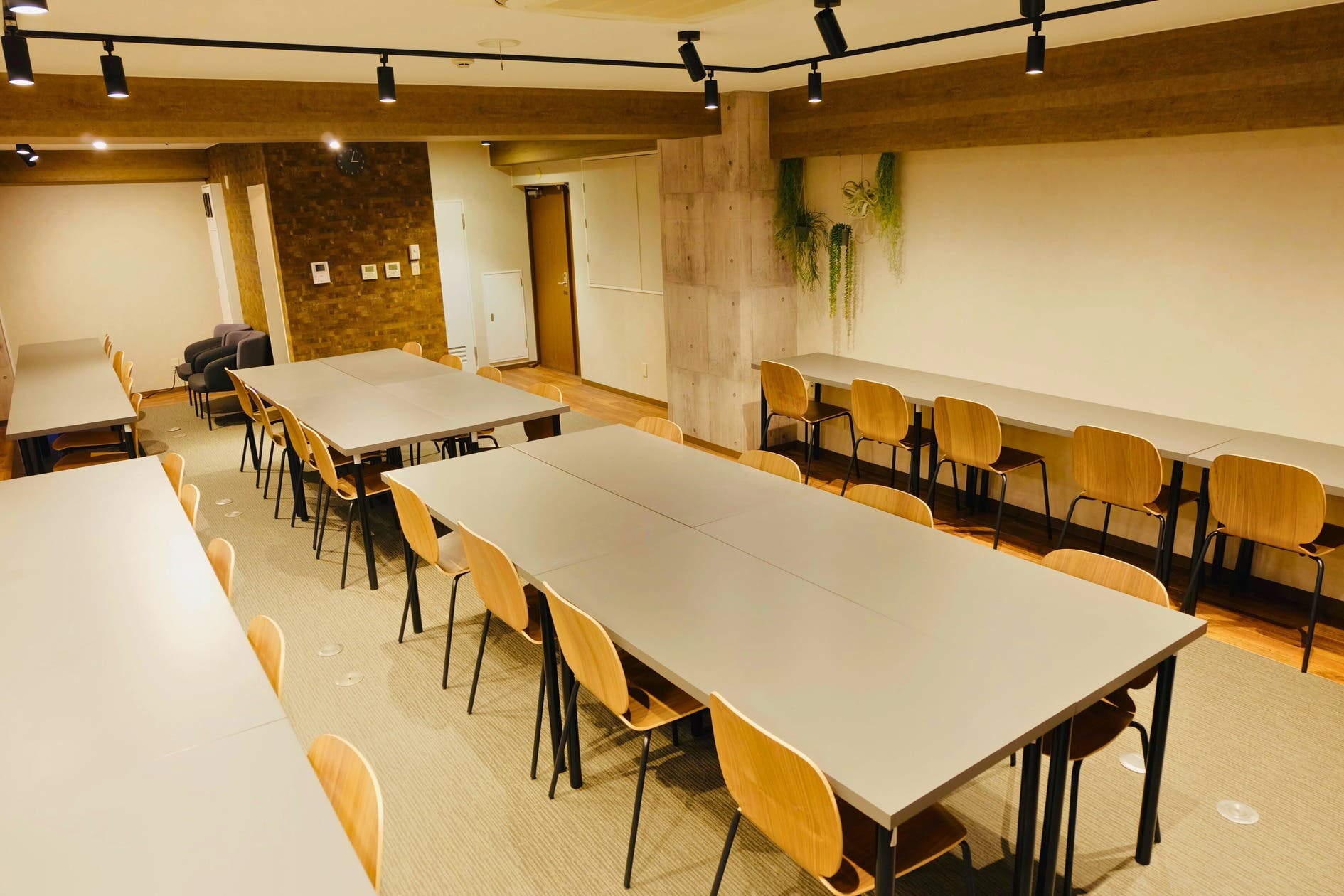 駅近🚃イベント🎅/飲み会🎄 会議/撮影🎤にも‼ 90㌅プロジェクター🎥オプション充実の写真6