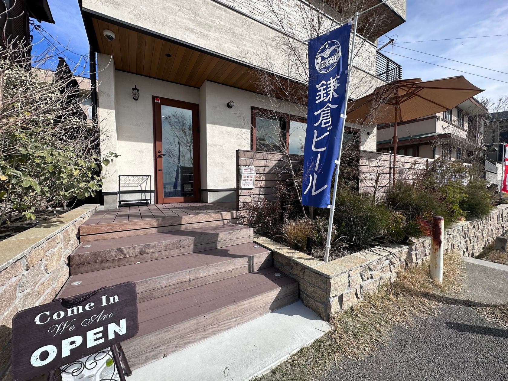 絶景！R134沿いの海を一望できるテラス付きカフェの写真5