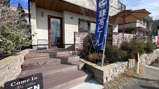 絶景!R134沿いの海を一望できるテラス付きカフェの写真5