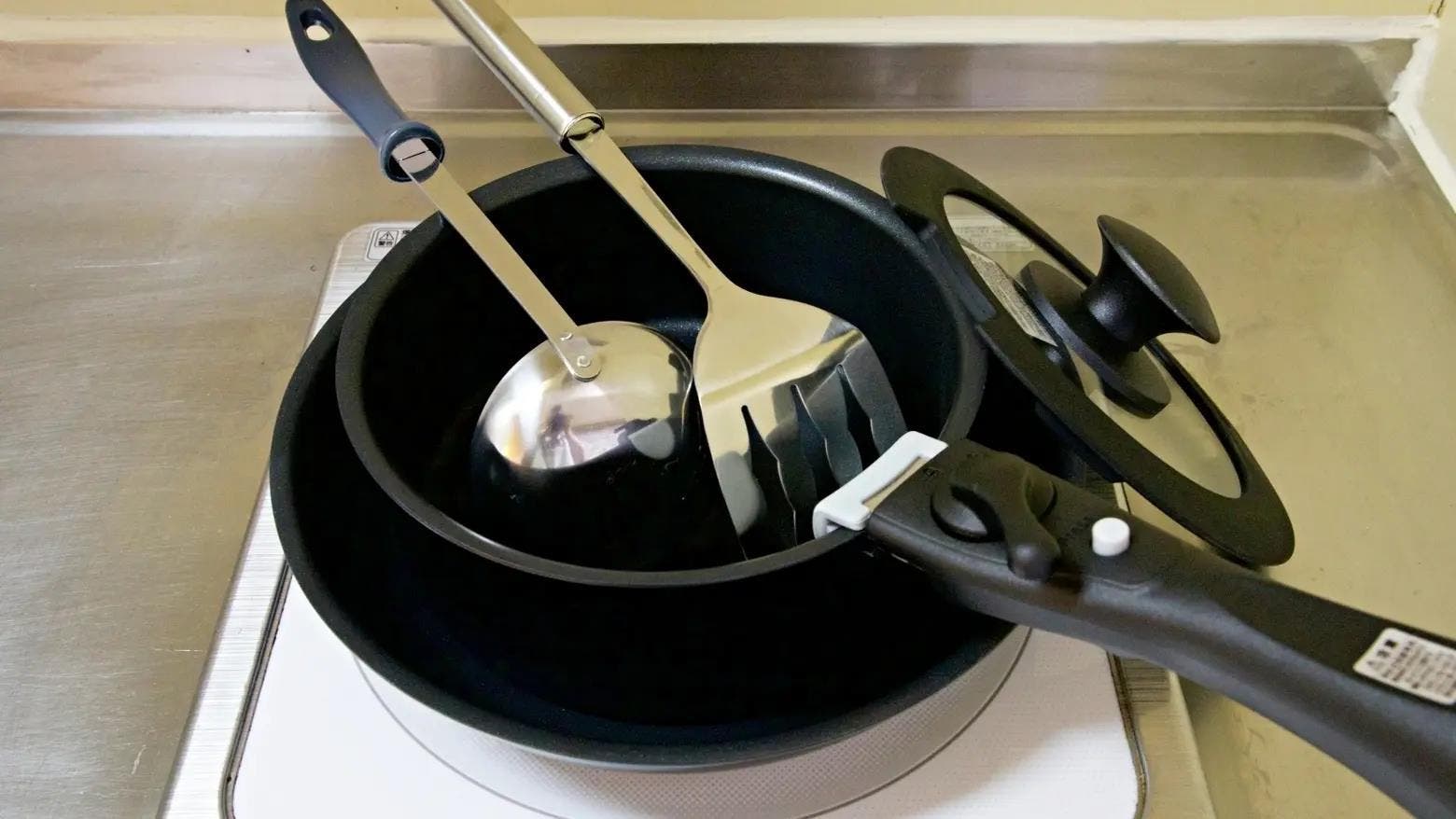 蒲田駅すぐ✨最大10名🎉24時間営業🌃75㌅大画面TV📺ゴミ捨てOK🗑️ふれあいスペース蒲田C Yyひみつきちの写真10