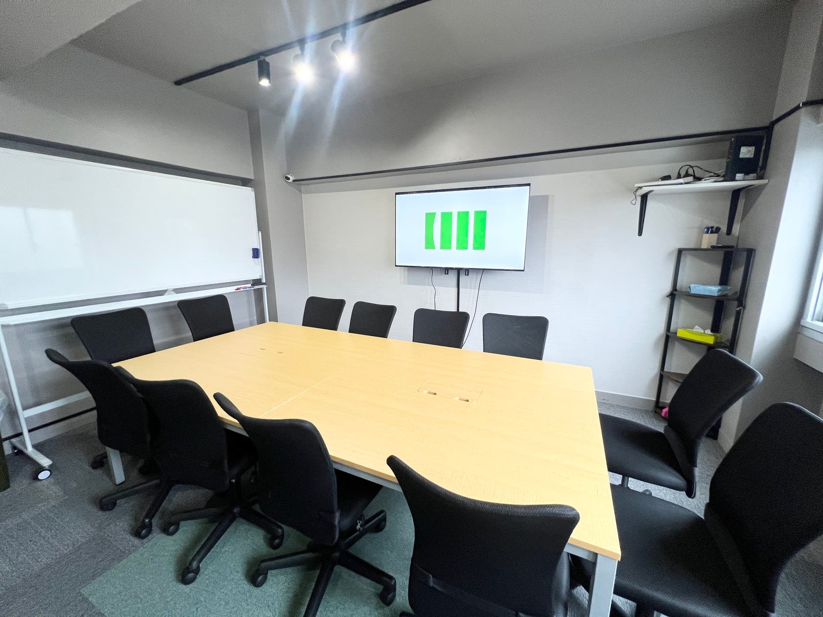 永田町駅4番出口すぐ！ モニター・ホワイトボード付き8名用会議室 ※予約時間前は入室不可の写真6