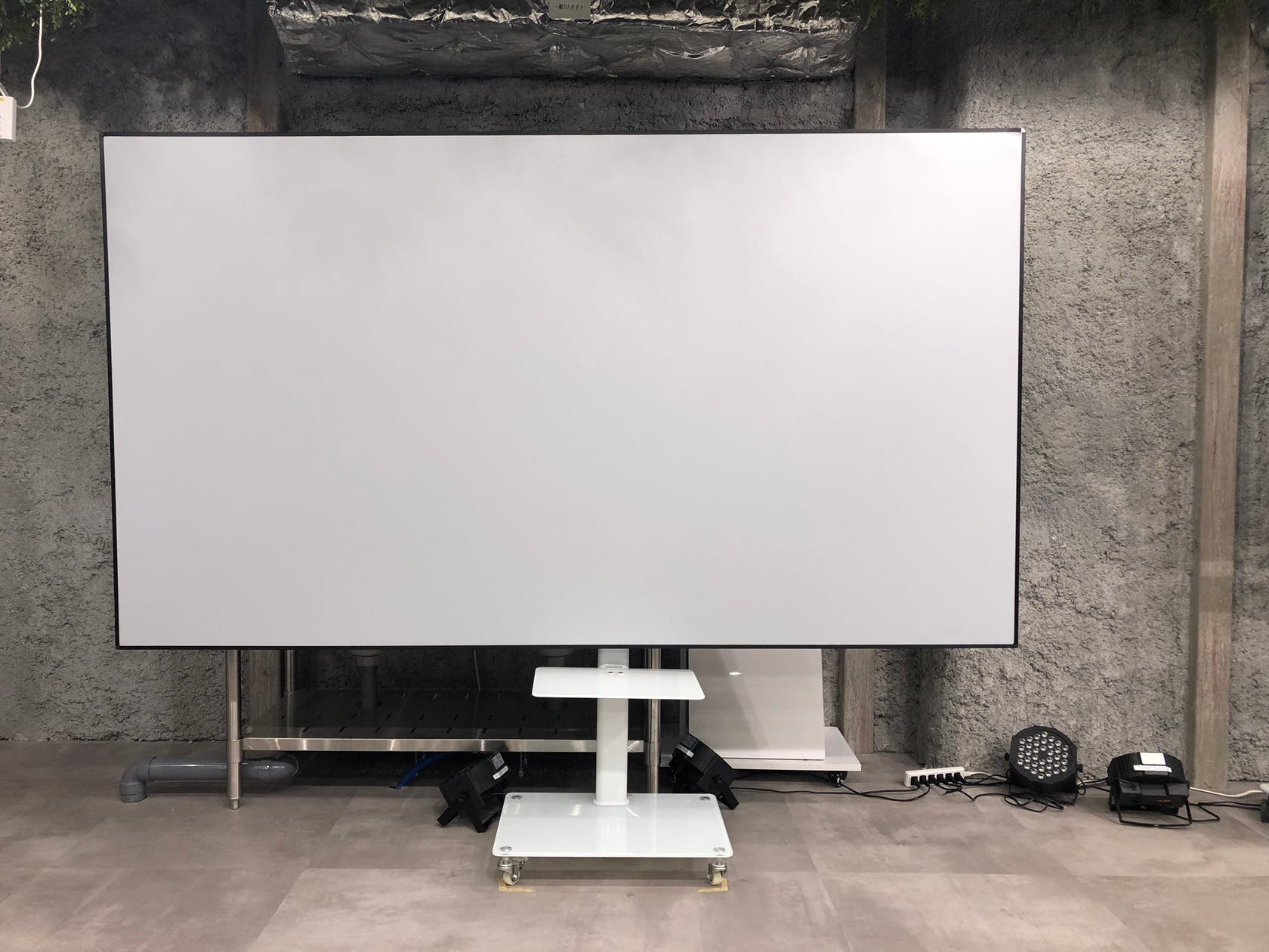 🌟研修・ポップアップストア・パーティー・鑑賞会何でもあり🌟銀座一等地｜駅から徒歩3分！最大100名収容可能なイベントスペースの写真14