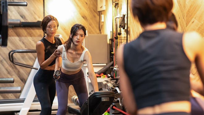 広々空間!【藤沢駅徒歩3分】『ルームランナー/施術ベッド有』完全個室・24時間利用のレンタルジムの写真4