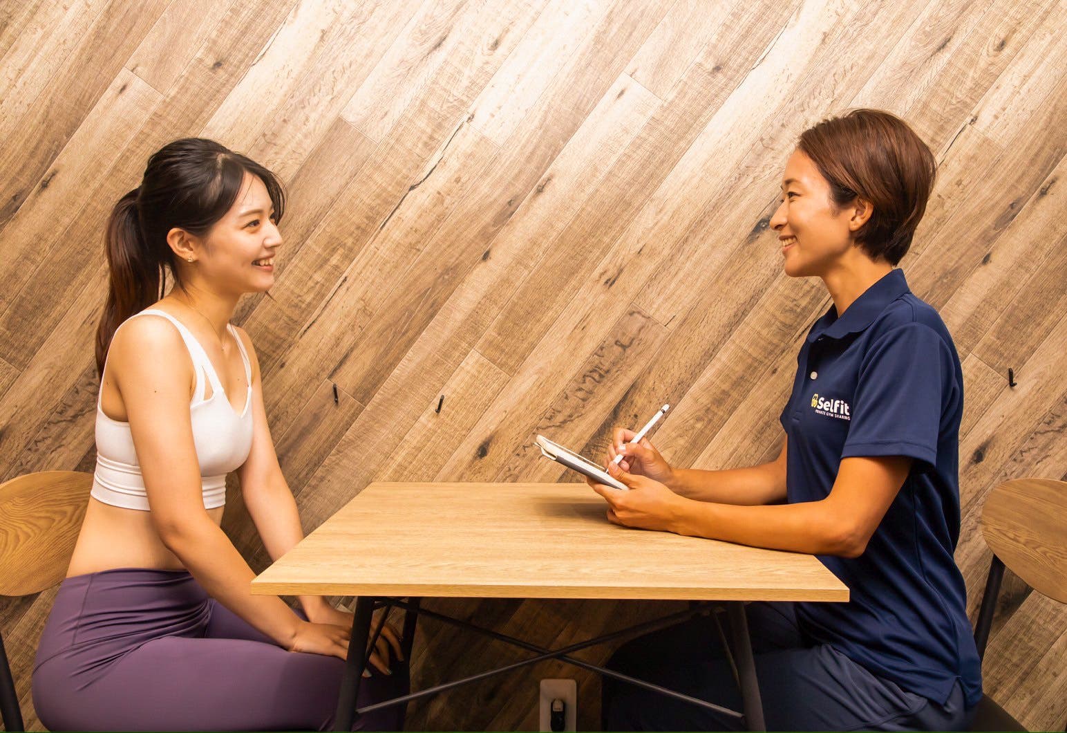 広々空間！【藤沢駅徒歩3分】『ルームランナー／施術ベッド有』完全個室・24時間利用のレンタルジムの写真5