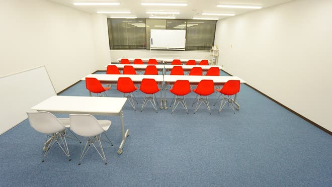 【レンタルスペース@知多半田駅】⭐️OPEN SALE⭐️知多半田駅徒歩3分🚃Wi-Fi📶プロジェクター🎥会議/セミナー/ボドゲの写真3