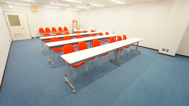 【レンタルスペース@知多半田駅】⭐️OPEN SALE⭐️知多半田駅徒歩3分🚃Wi-Fi📶プロジェクター🎥会議/セミナー/ボドゲの写真2