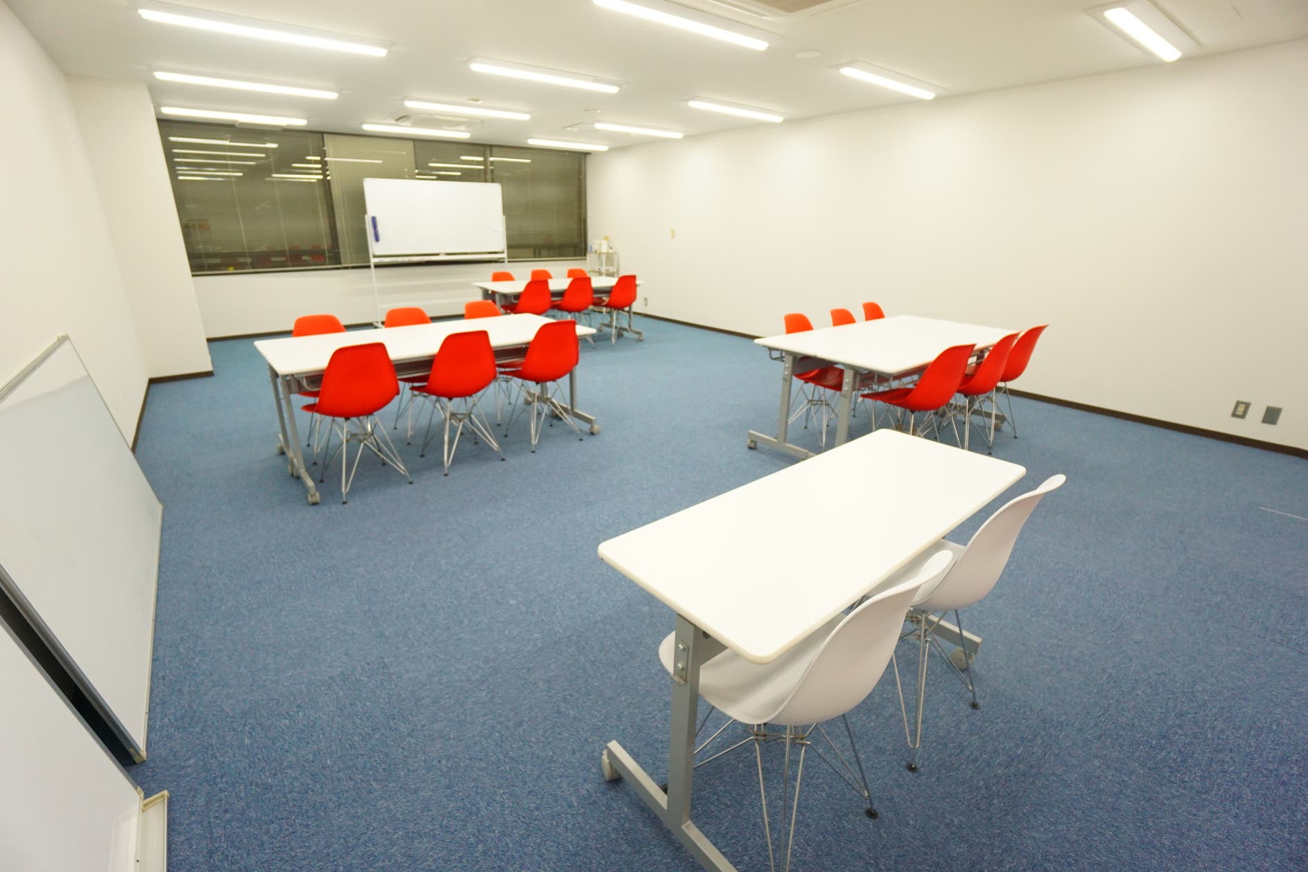 【レンタルスペース@知多半田駅】⭐️OPEN SALE⭐️知多半田駅徒歩3分🚃Wi-Fi📶プロジェクター🎥会議/セミナー/ボドゲの写真7