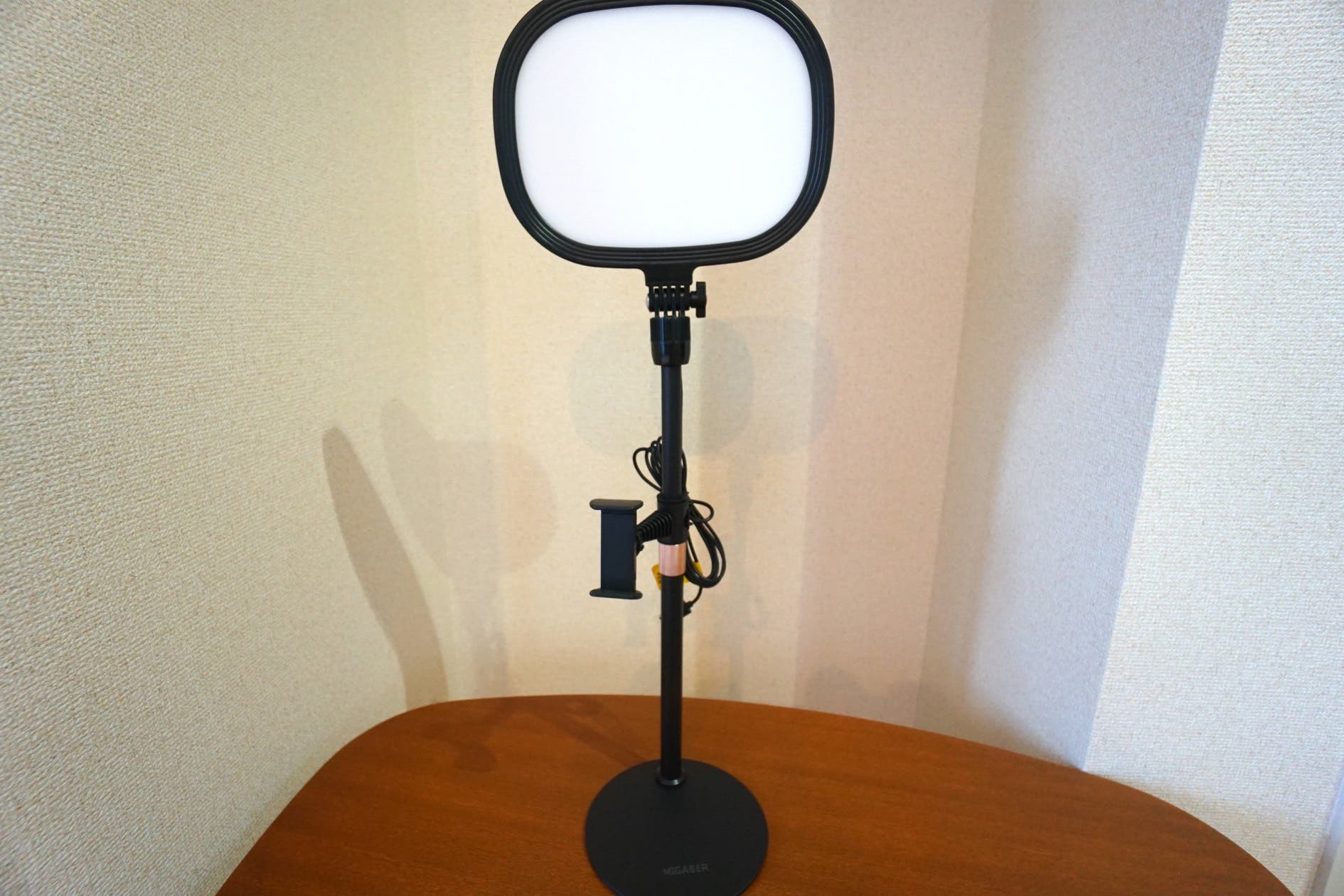 ＜ミニマルオフィス栄1003＞完全個室🚪高速光回線Wi-Fi📶モニター🖥テレワーク/Zoom/会議/商談/作業場所の写真9