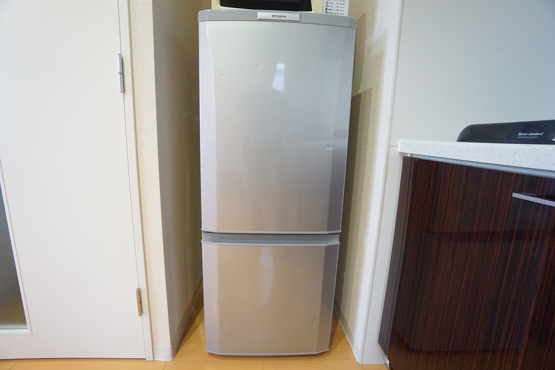 ＜ミニマルオフィス栄1003＞完全個室🚪高速光回線Wi-Fi📶モニター🖥テレワーク/Zoom/会議/商談/作業場所の写真15