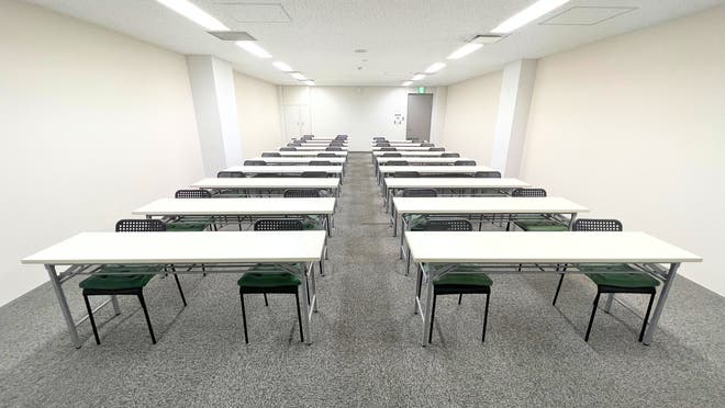 ⭐NEW⭐【六本木一丁目駅徒歩5分】無料備品多数☆会議・研修・試験会場・WEBセミナー・ZOOM快適ビジネス仕様!2階L会議室の写真2