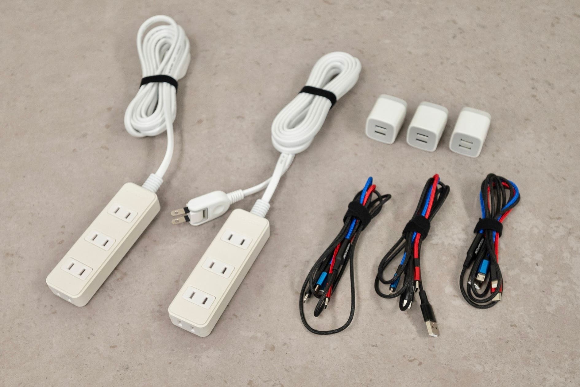 神田駅1分🚃最大30名着席🎉100㌅大型スクリーン🎬懇親会/イベント/ビジネス利用に🎤おしゃれなケータリング♪の写真13