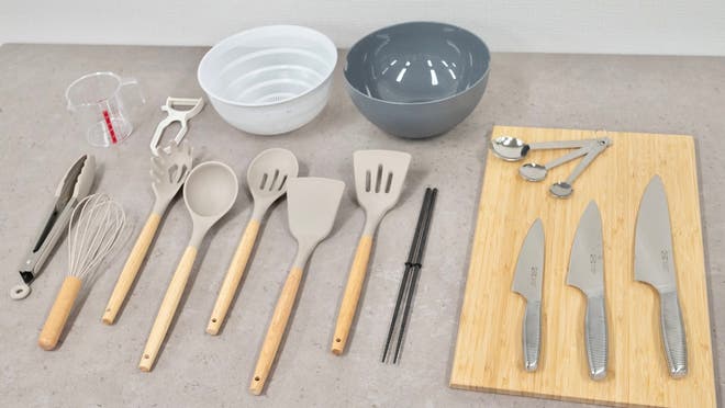 神田駅1分🚃最大30名着席🎉100㌅大型スクリーン🎬懇親会/イベント/ビジネス利用に🎤おしゃれなケータリング♪の写真21